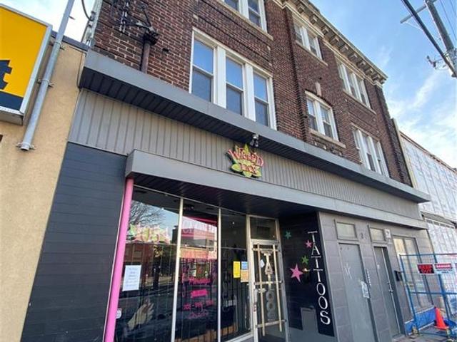 1 - 1052 Barton Street E, Hamilton | Leased, H4112141 | Condos.ca