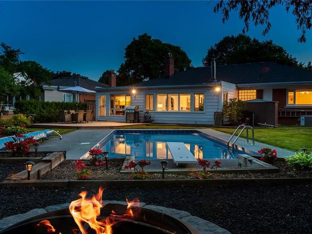 44 Devon St, Brantford, ON | Property.ca