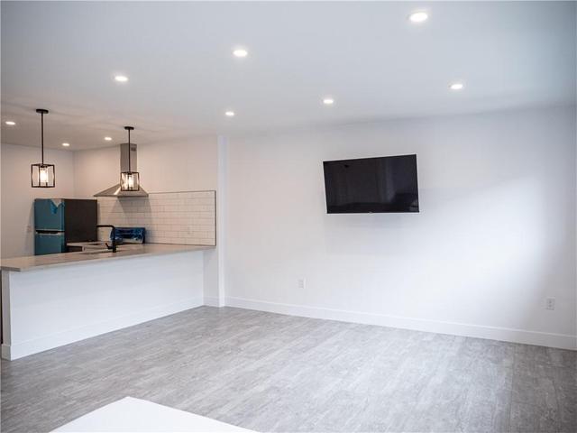 4 - 284 James Street N, Hamilton | Leased, H4166000 | Condos.ca