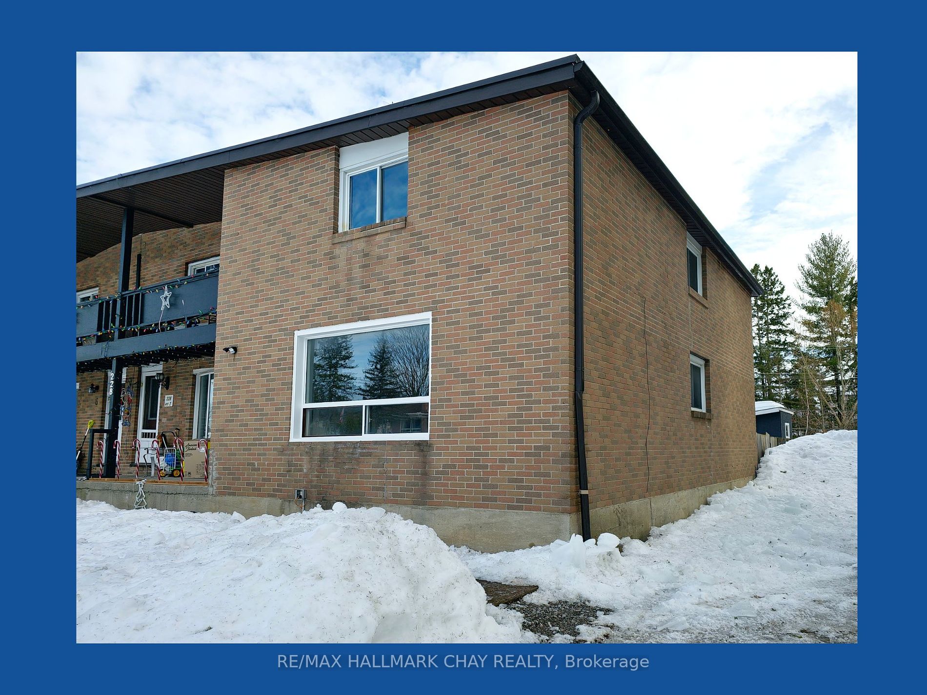 228A Cindy Lane, Angus | For Sale @ $474,900 | Condos.ca