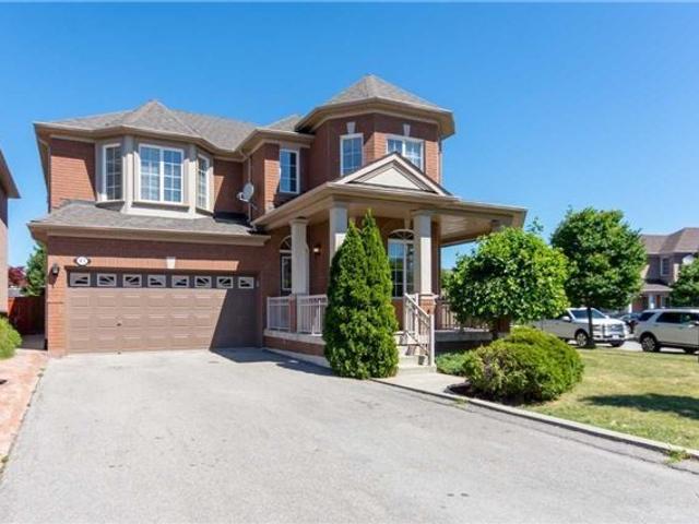 43 Crew Crescent, Maple, ON | MrLOFT.ca