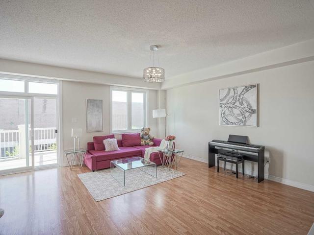 40 Comely Way, Markham | Terminated, N4897135 | Condos.ca
