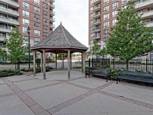1114 - 330 Red Maple Rd, Richmond Hill | Sold, N4907142 | Condos.ca