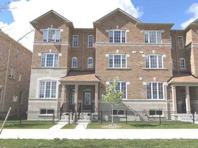 1922 Donald Cousens Pkwy, Markham, ON | Condos.ca