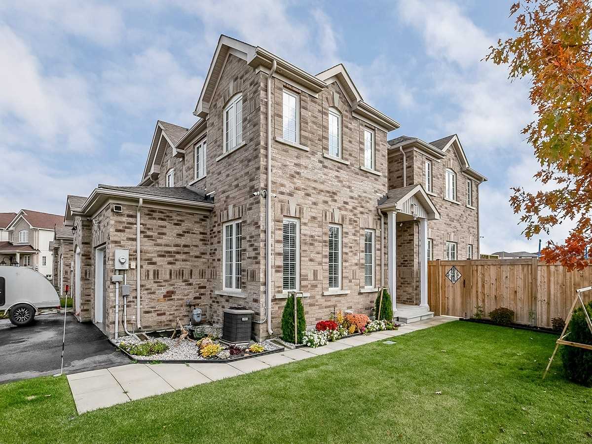 1 Mccann Lane, Angus | Sold, N4967519 | Condos.ca