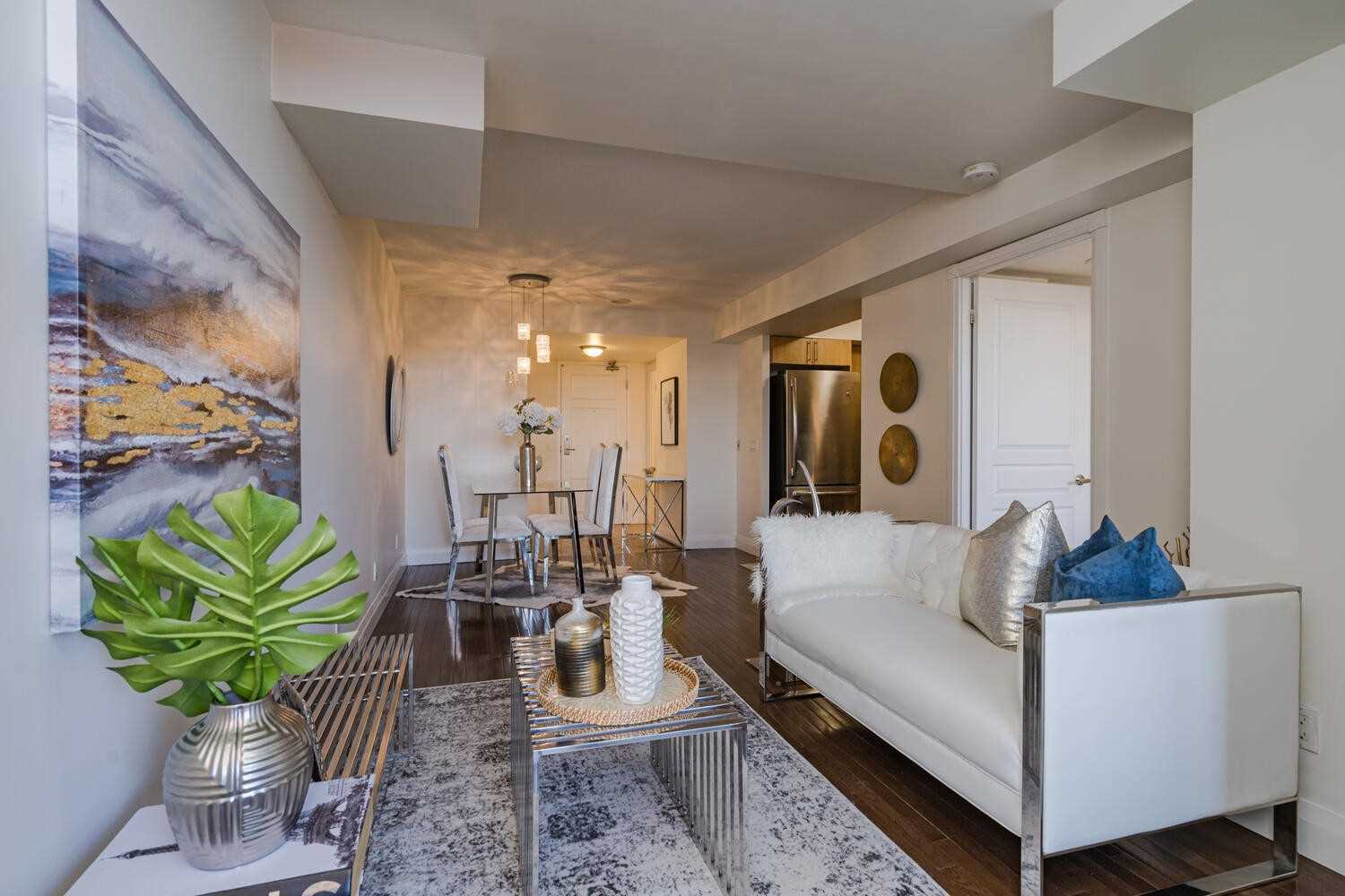 #208 - 330 Red Maple Rd N, Richmond Hill | Sold Conditional, N5080956 ...