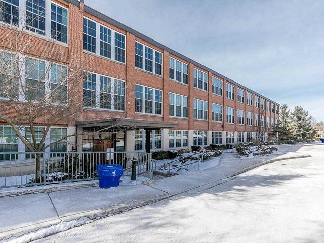 117 - 543 Timothy St, Newmarket | Sold, N5101984 | Condos.ca