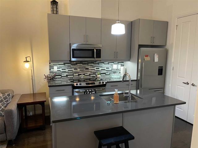 218 - 15277 Yonge St, Aurora | Leased, N5248277 | Condos.ca