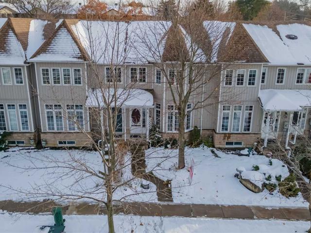 961 Lake Dr E, Jacksons Point, ON | Condos.ca