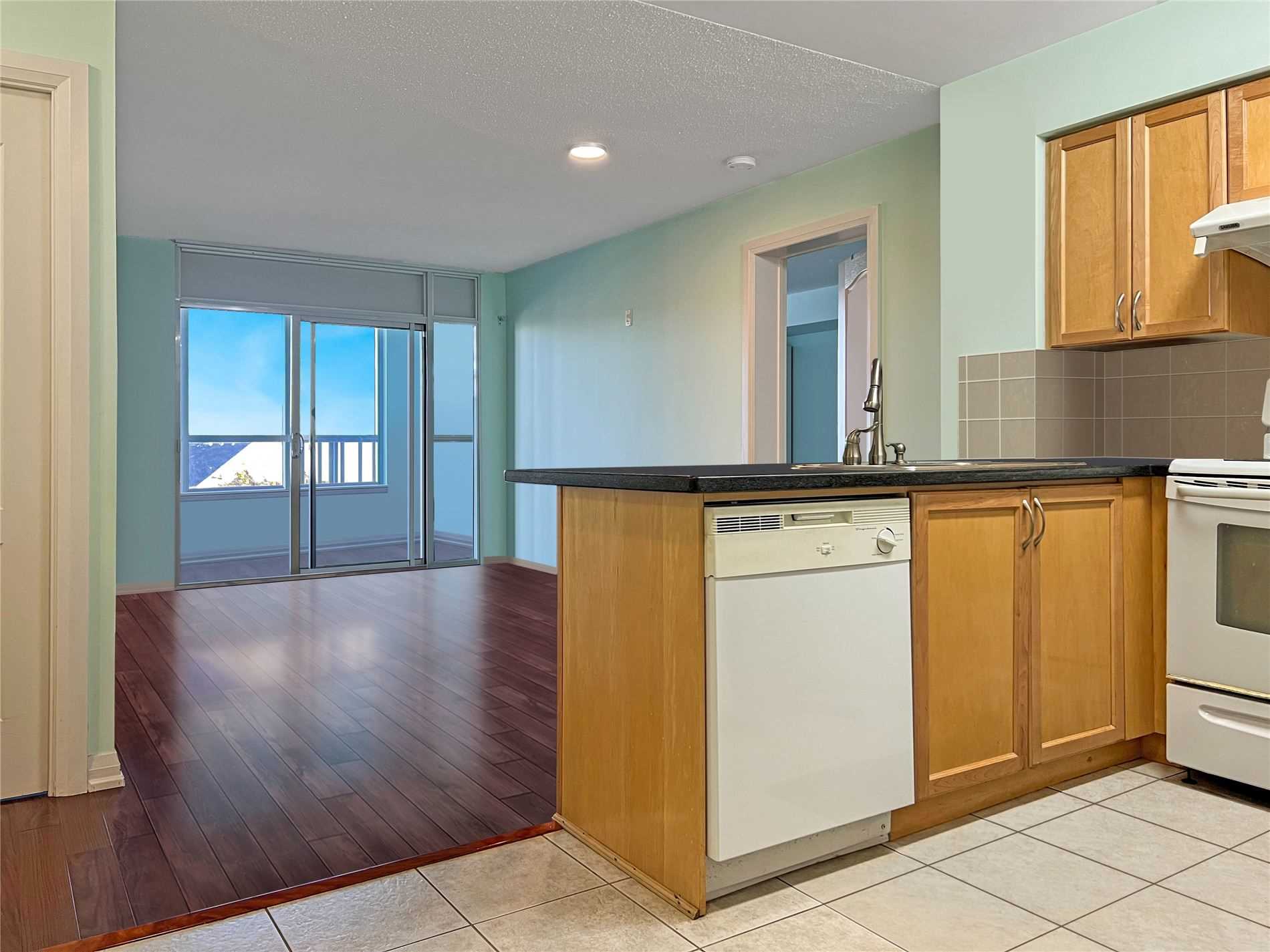 523 - 7373 Kennedy Rd, Markham | Terminated, N5816502 | Condos.ca