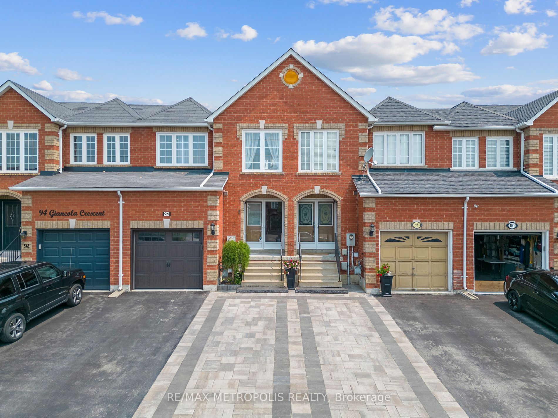 96 Giancola Cres, Maple | Terminated, N7061140 | Condos.ca