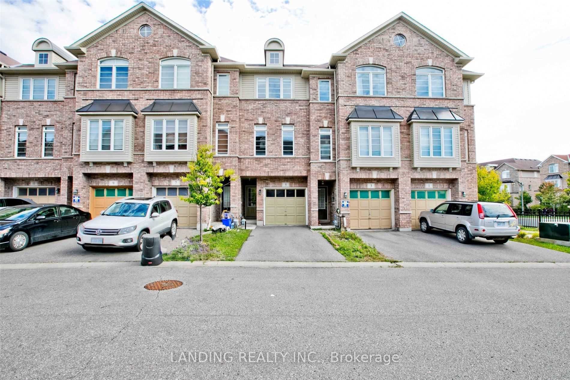 5 Beehive Lane, Markham | Leased, N8019682 | Condos.ca