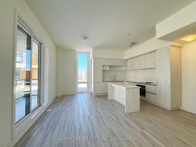 1412 - 15 David Eyer Rd, Richmond Hill | Leased, N8148398 | Condos.ca