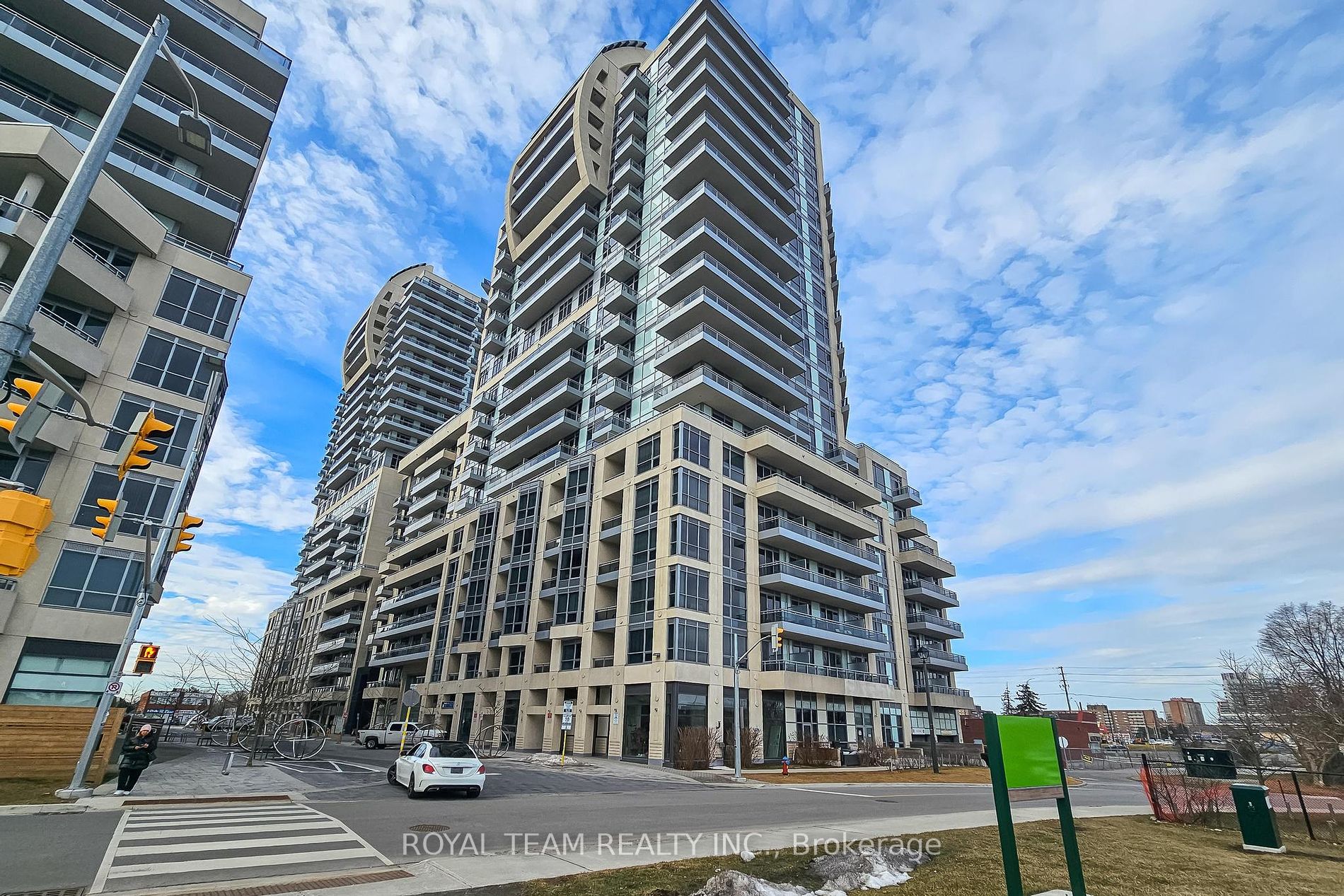 Ne-308 - 9205 Yonge St, Richmond Hill | Sold, N8174072 | Condos.ca