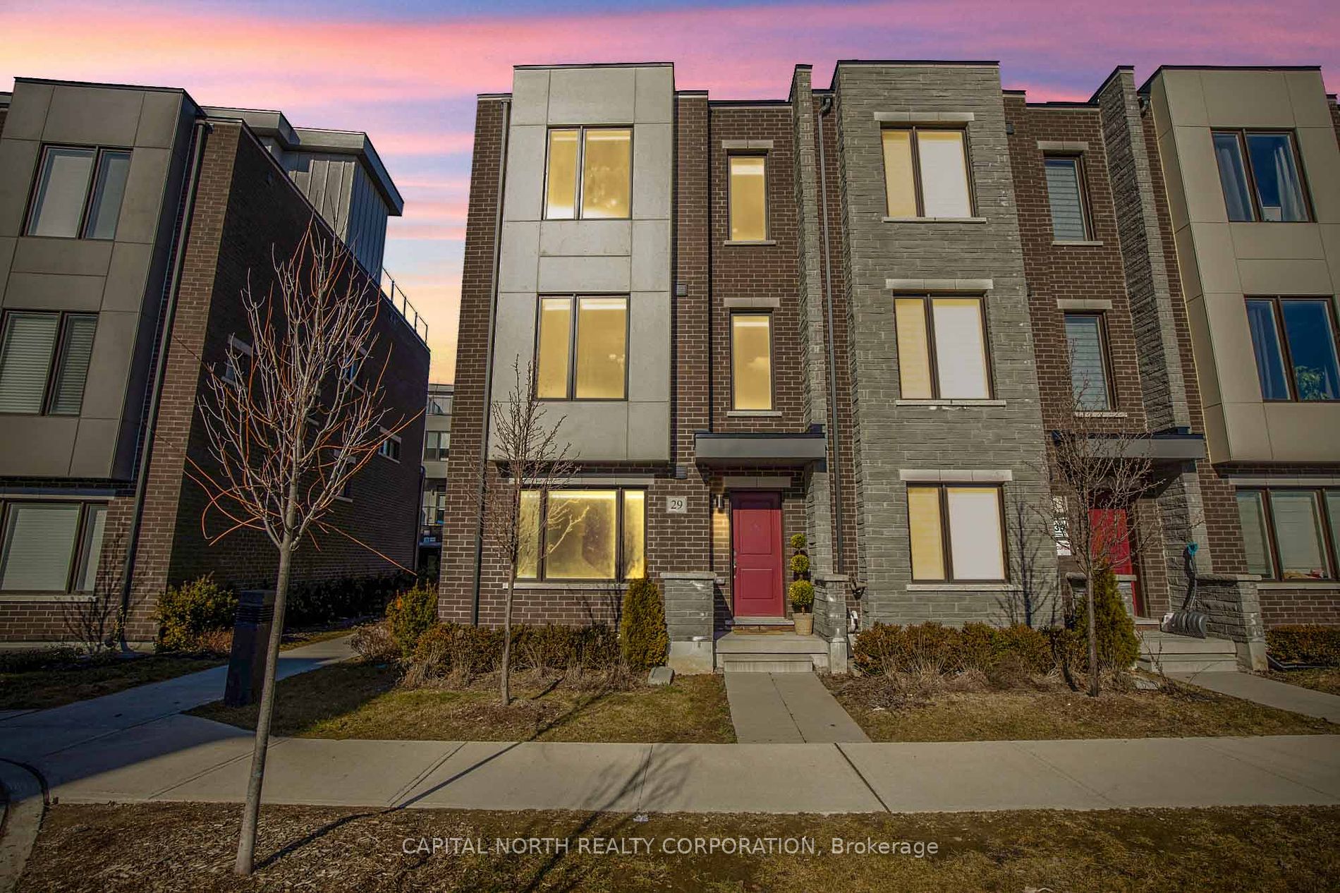 29 Cohen Way, Vaughan | Leased, N8215512 | Condos.ca