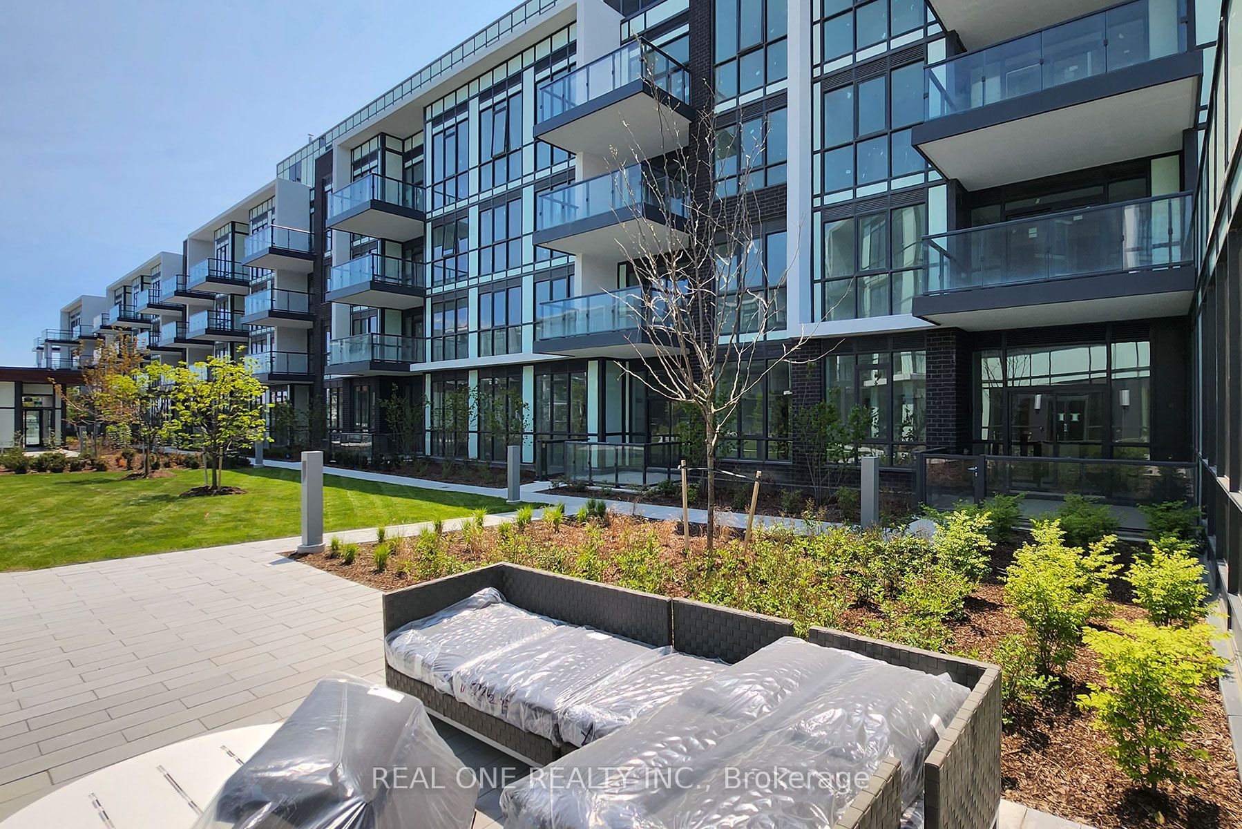 405 - 415 Sea Ray Ave, Innisfil | Suspended, N8236978 | Condos.ca