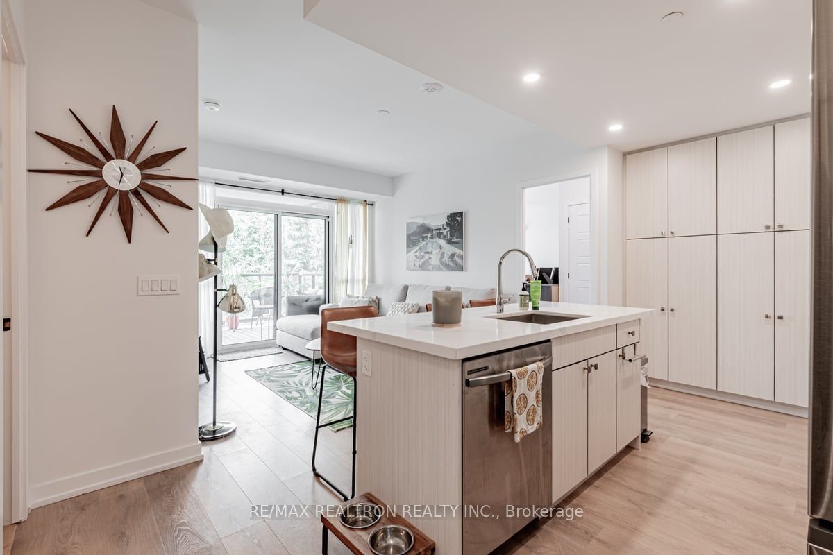 347 - 415 Sea Ray Ave, Innisfil | For Sale @ $619,000 | Condos.ca