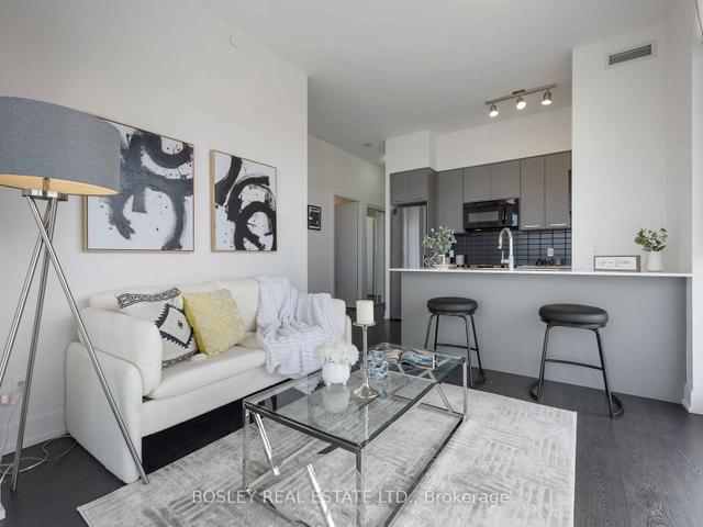 341 - 9471 Yonge St, Richmond Hill | Terminated, N9304723 | Condos.ca