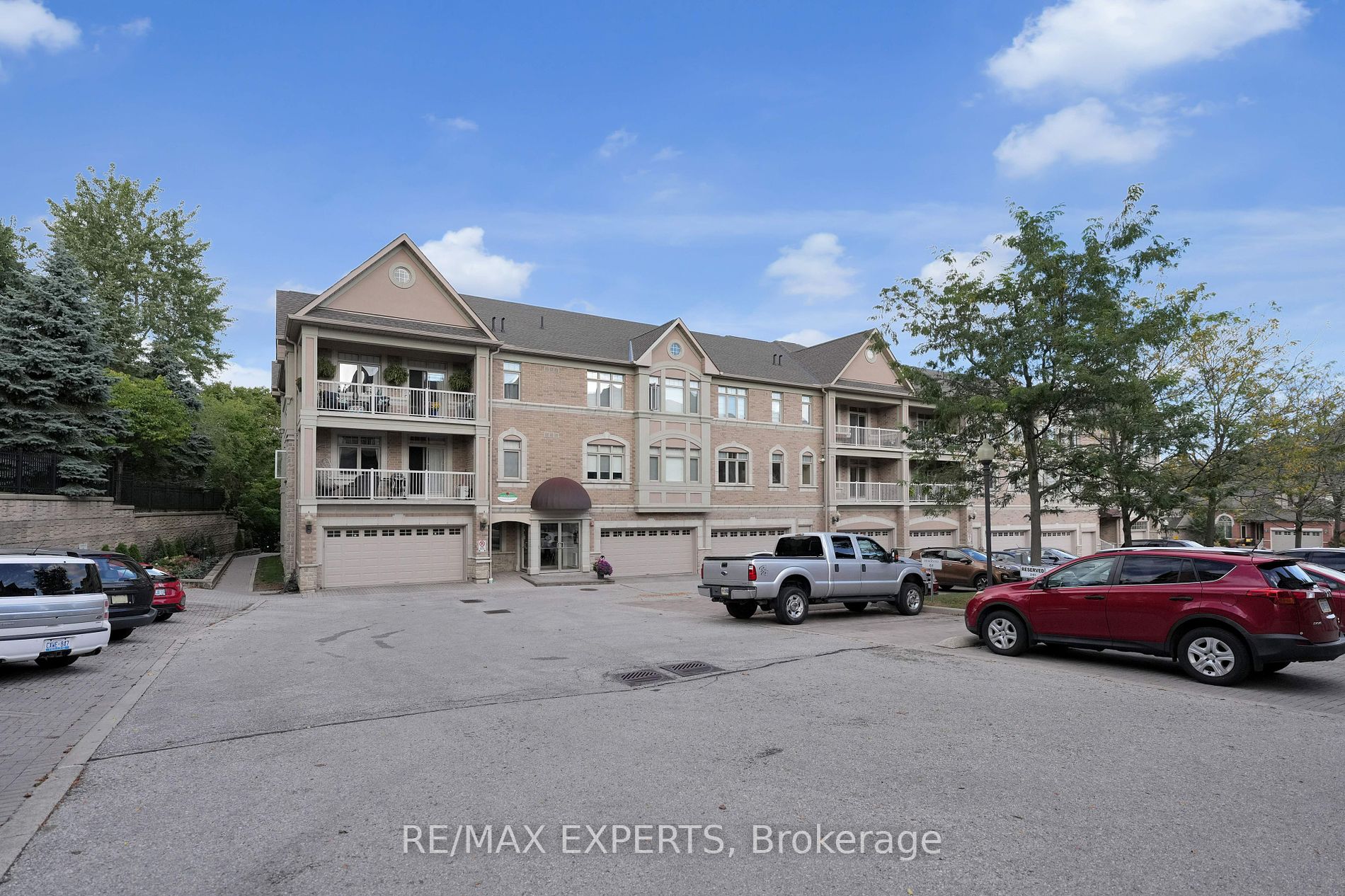 108 - 78 Sunset Blvd, | Terminated, N9380529 | Condos.ca