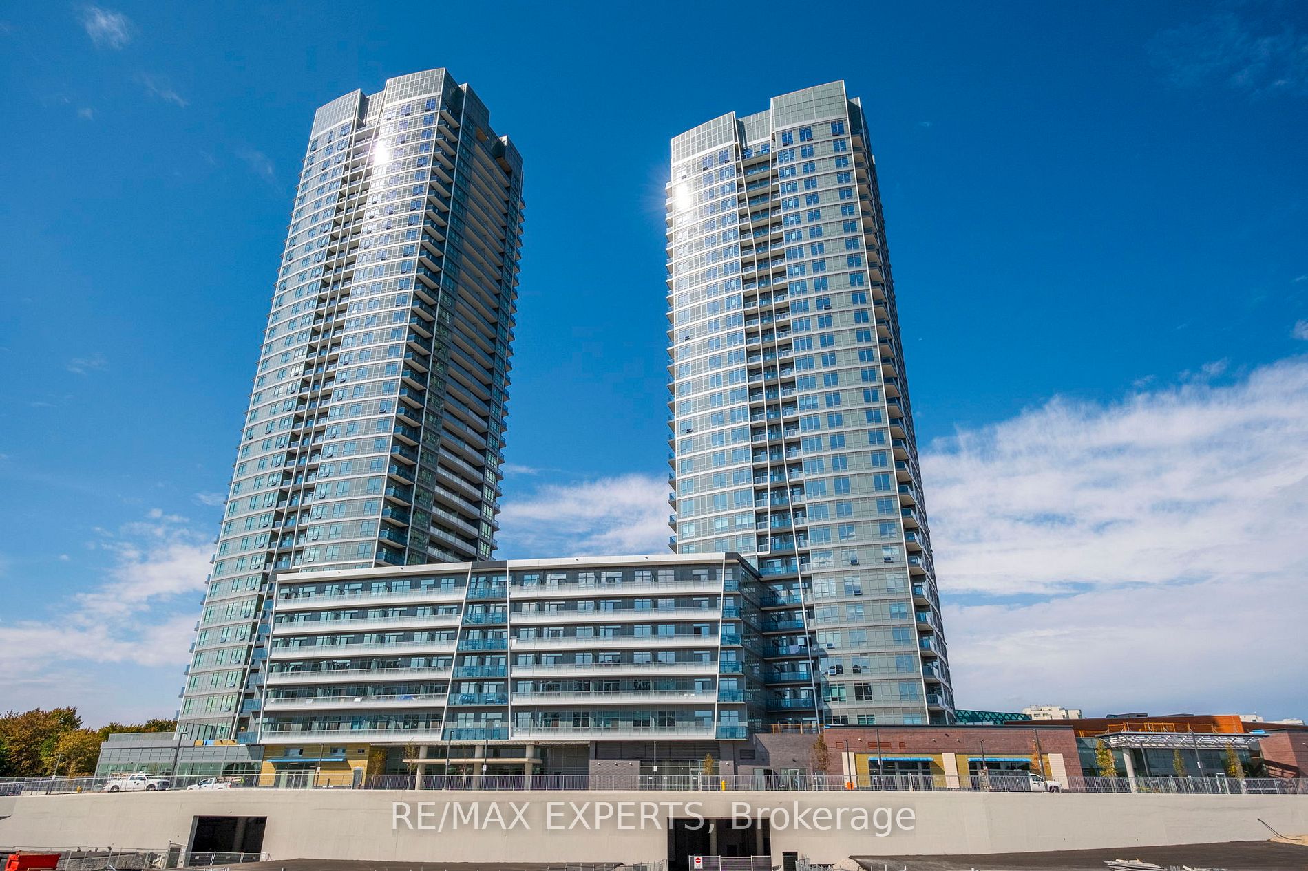 B1504 - 50 Upper Mall Way, Vaughan | For Rent @ $2,600 | Property.ca