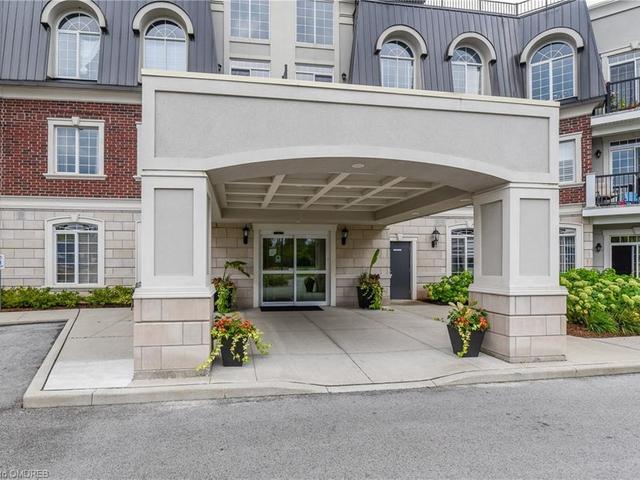 313 - 2300 Upper Middle Rd W, Oakville | Sold Conditional, O5240395 ...