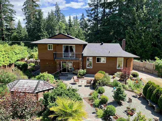 7720 Redrooffs Rd, Halfmoon Bay BC | Property.ca