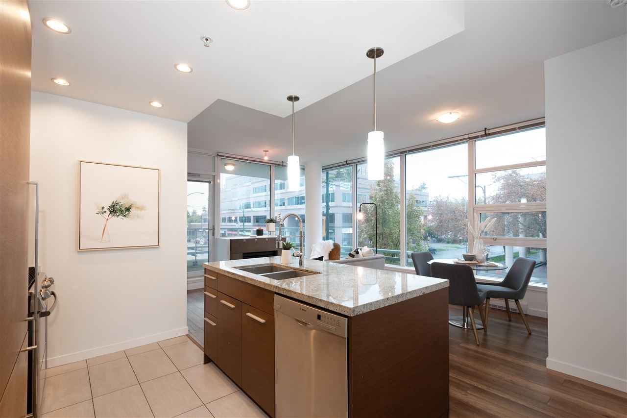 205 - 2528 MAPLE STREET, Vancouver | Terminated, R2512991 | Condos.ca