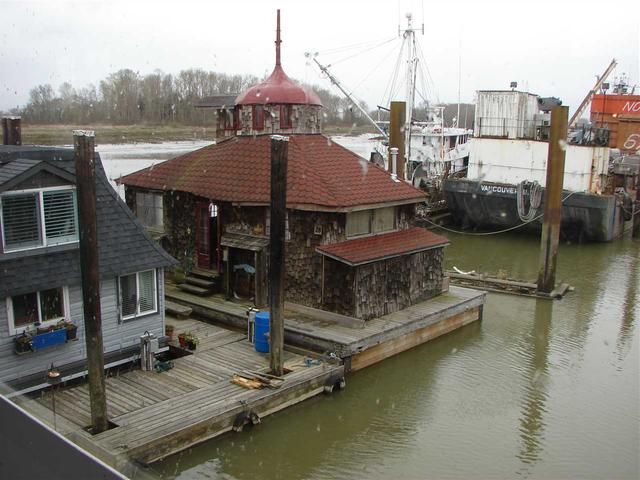 3871 River Rd W, Delta, BC | Condos.ca