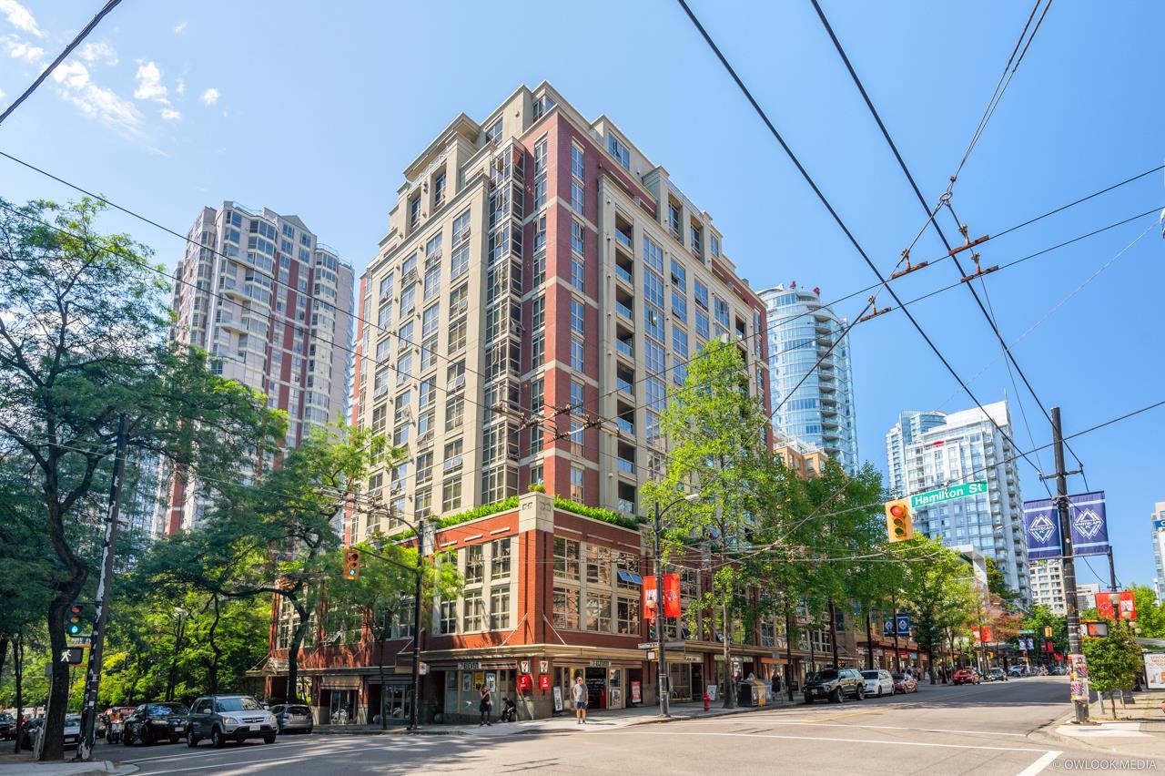 1111 - 819 HAMILTON STREET, Vancouver | Terminated, R2718258 | Condos.ca
