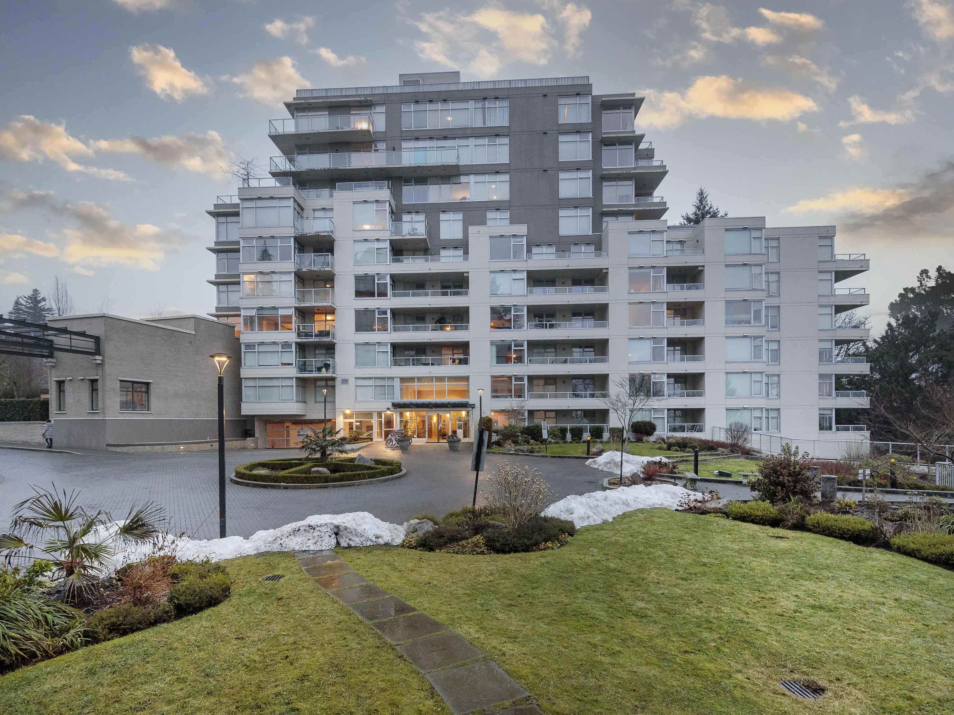 003 - 9288 UNIVERSITY CRESCENT, Burnaby | Expired, R2726700 | Condos.ca