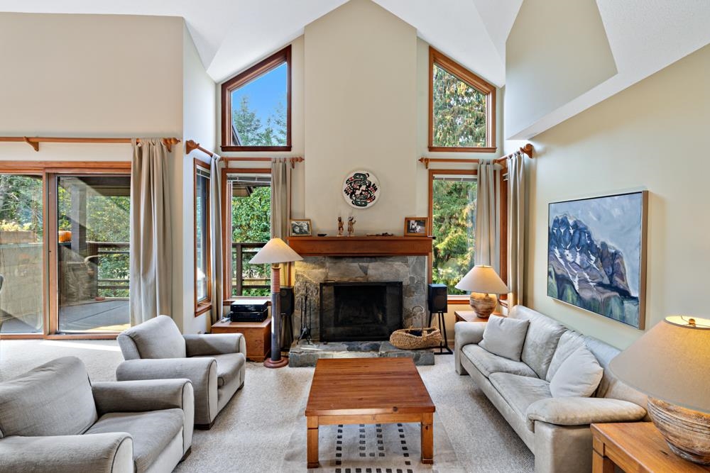 4 - 2200 TAYLOR WAY, Whistler | Terminated, R2728758 | Condos.ca