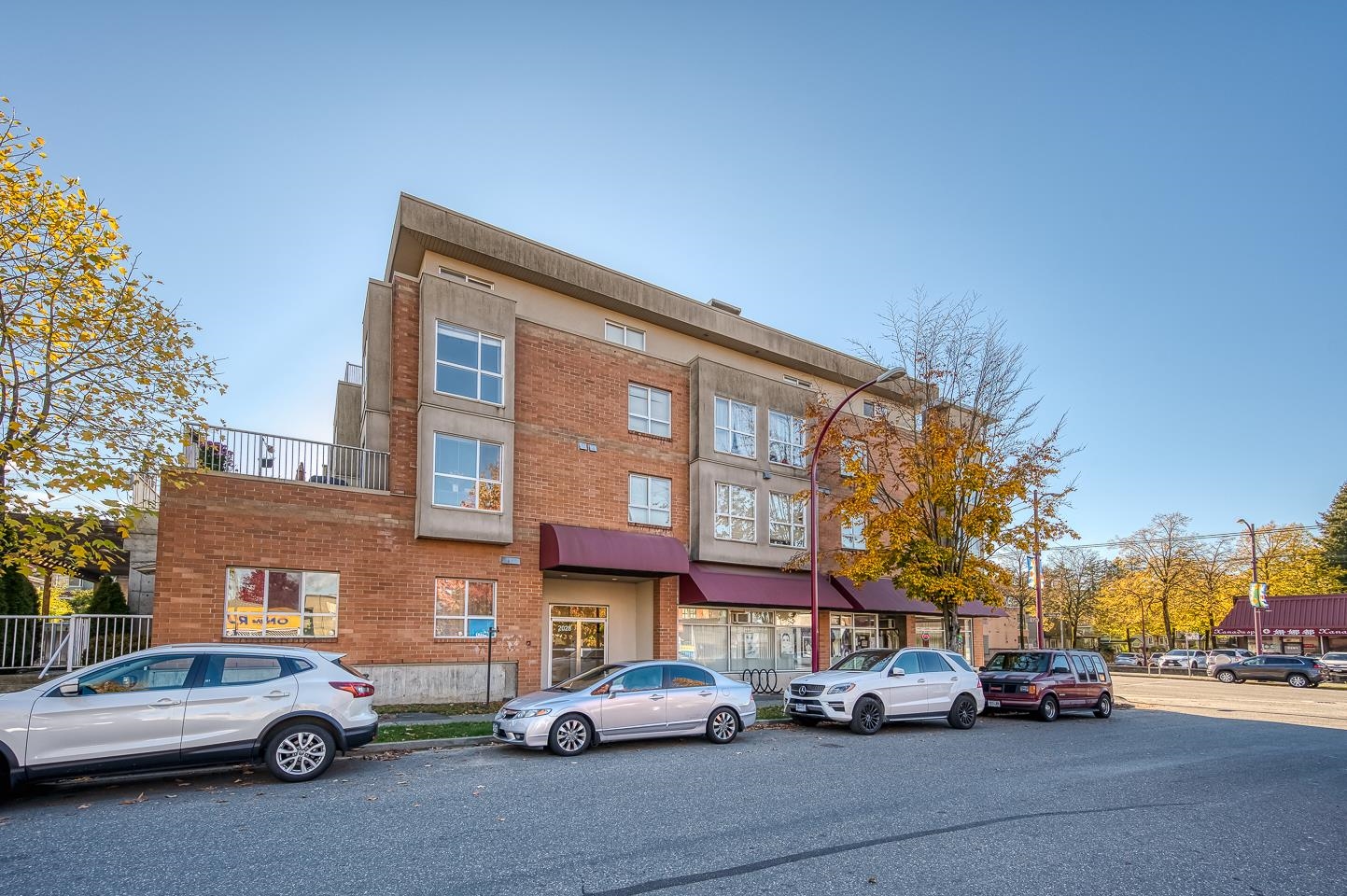 210 - 2028 E 37TH AVENUE, Vancouver | Sold, R2736018 | Condos.ca