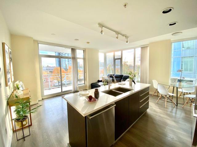 311 - 8677 CAPSTAN WAY, Richmond | Sold, R2737095 | Condos.ca