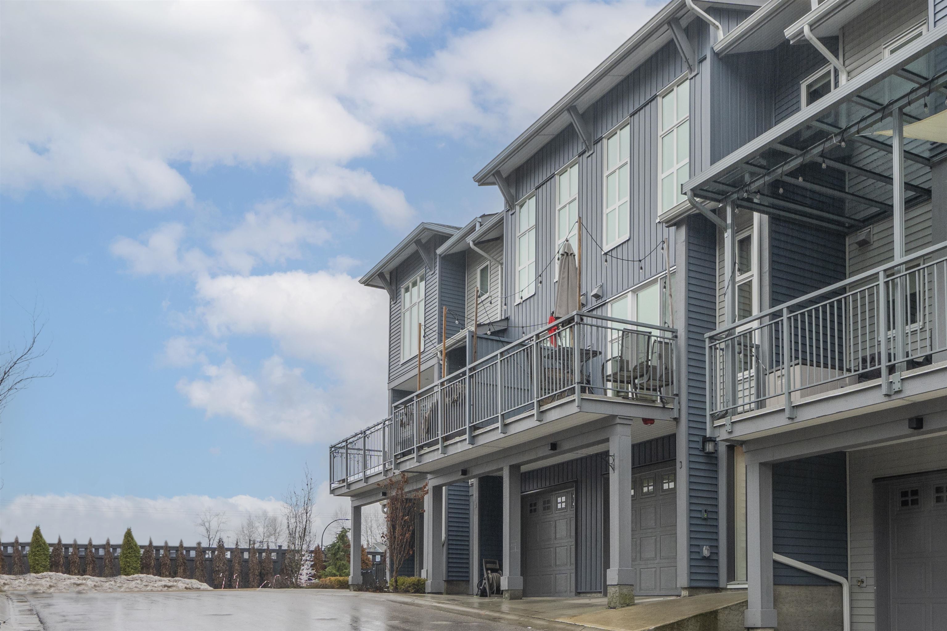 3 - 24076 112 AVENUE, Maple Ridge | Sold, R2744677 | Condos.ca