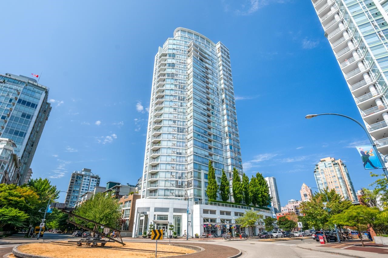 1901 - 1201 MARINASIDE CRESCENT, Vancouver | Terminated, R2744910 ...