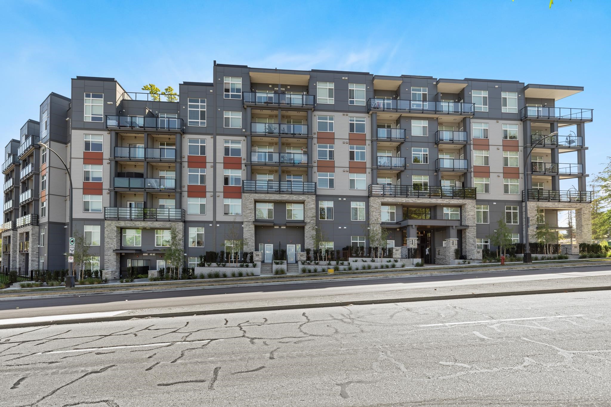 422 - 11077 RAVINE ROAD, Surrey | Terminated, R2755012 | Condos.ca