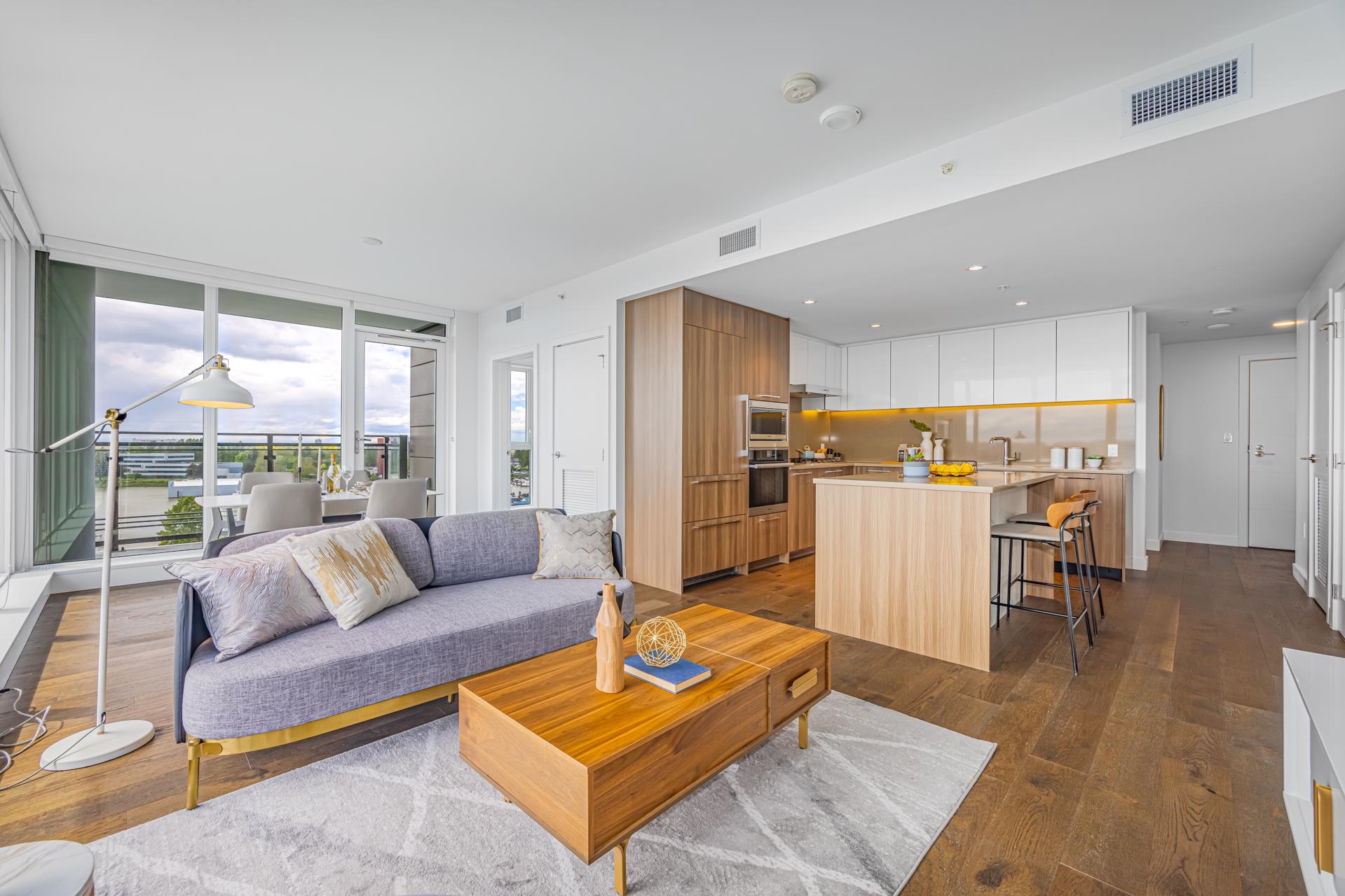 1005 - 8155 CAPSTAN WAY, Richmond | Terminated, R2756858 | Condos.ca