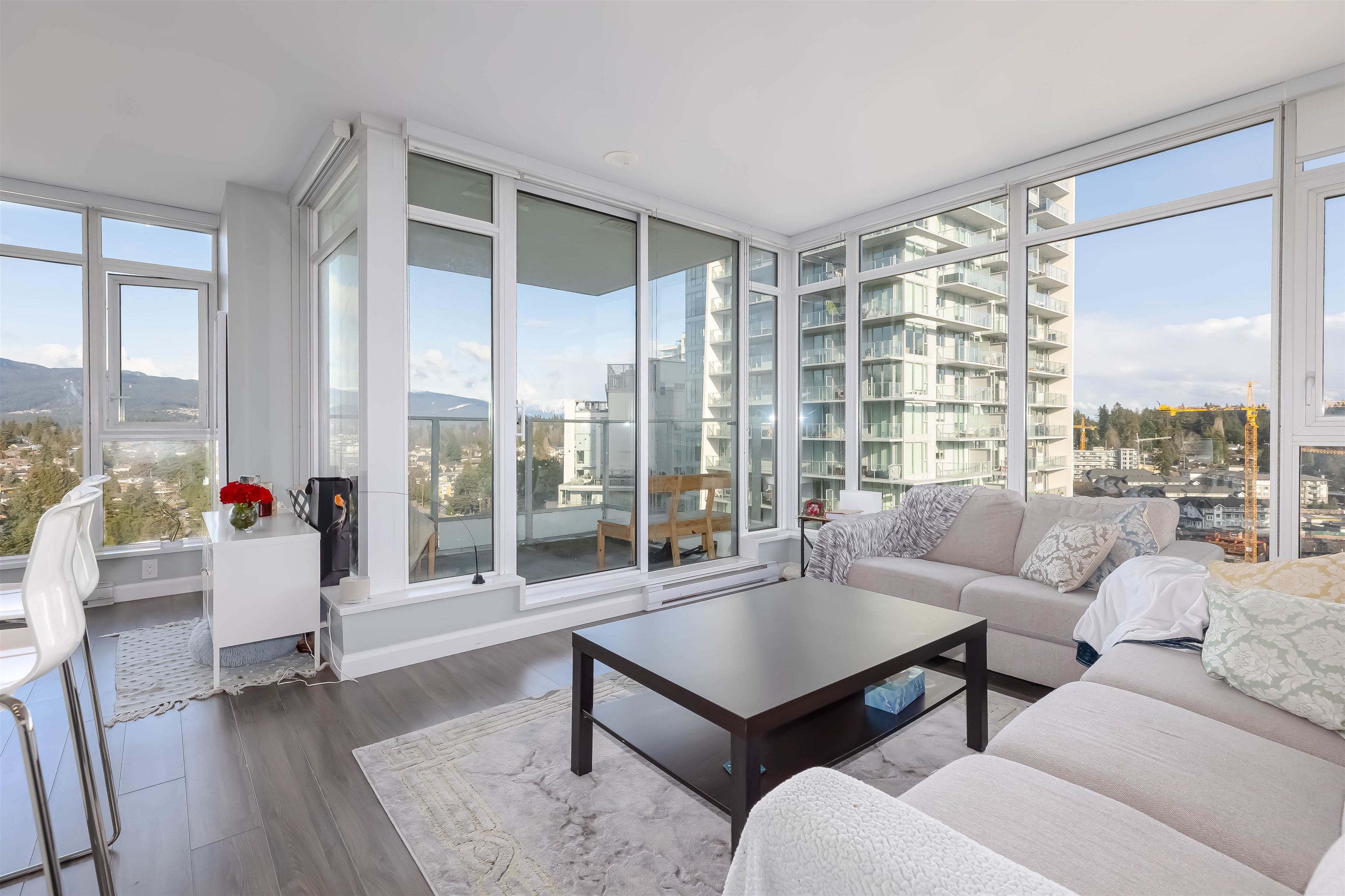 2007 - 520 COMO LAKE AVENUE, Coquitlam | Sold, R2761865 | Condos.ca