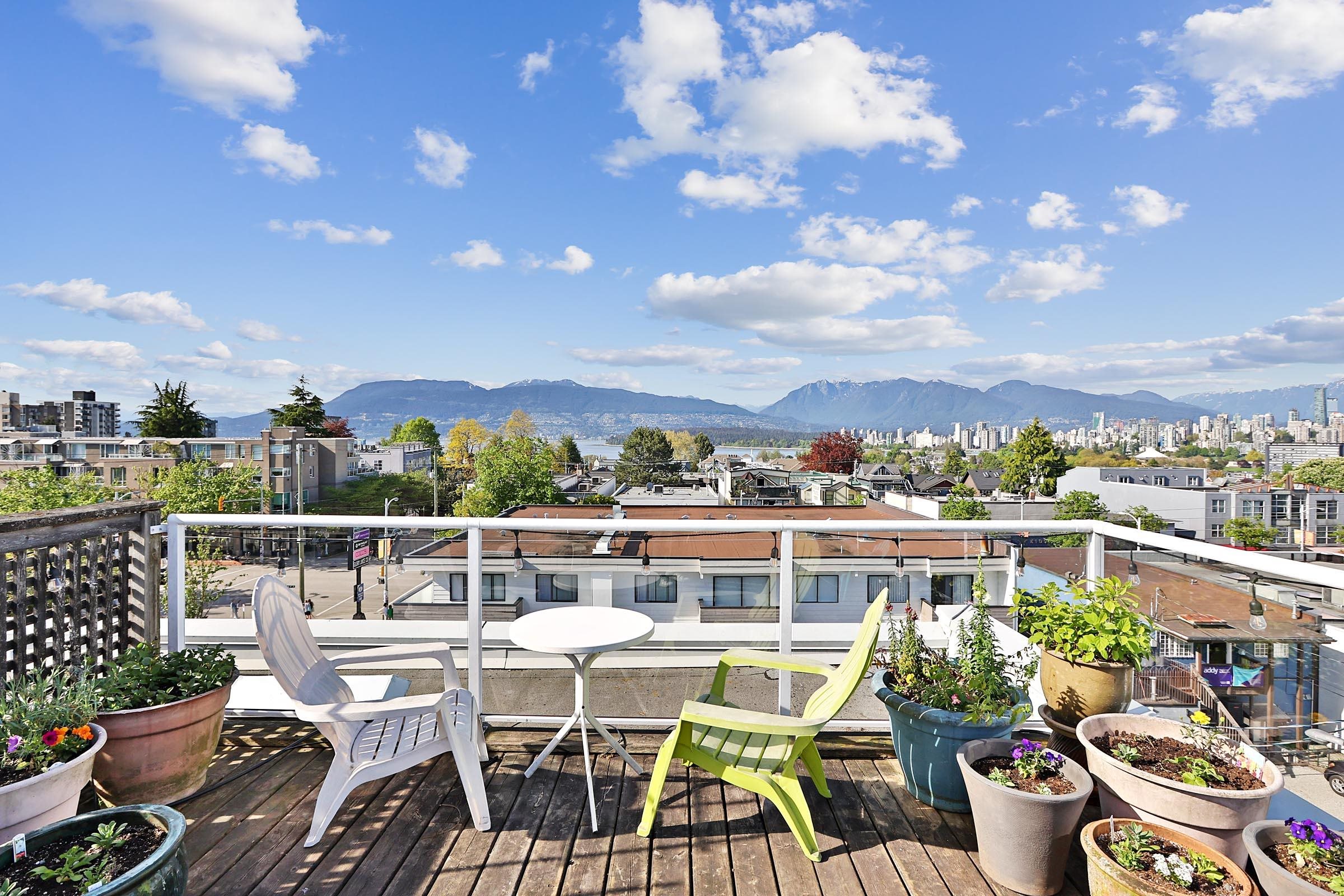 206 - 2195 W 5TH AVENUE, Vancouver | Sold, R2777575 | Condos.ca