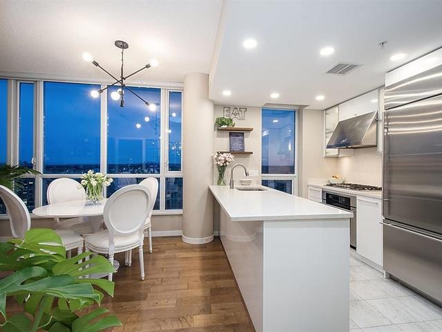 3202 - 833 S SEYMOUR STREET, | Leased, R2788366 | Condos.ca