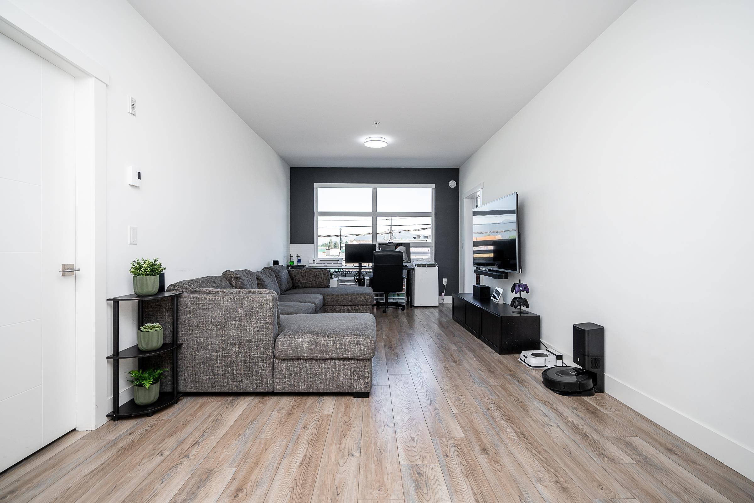 209 - 22577 ROYAL CRESCENT, Maple Ridge | Sold, R2800843 | Condos.ca