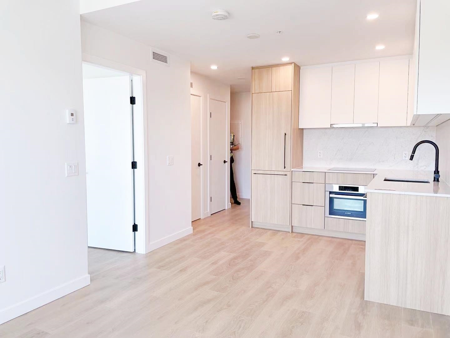 2701 - 13685 102 AVENUE, Surrey | Terminated, R2803228 | Condos.ca