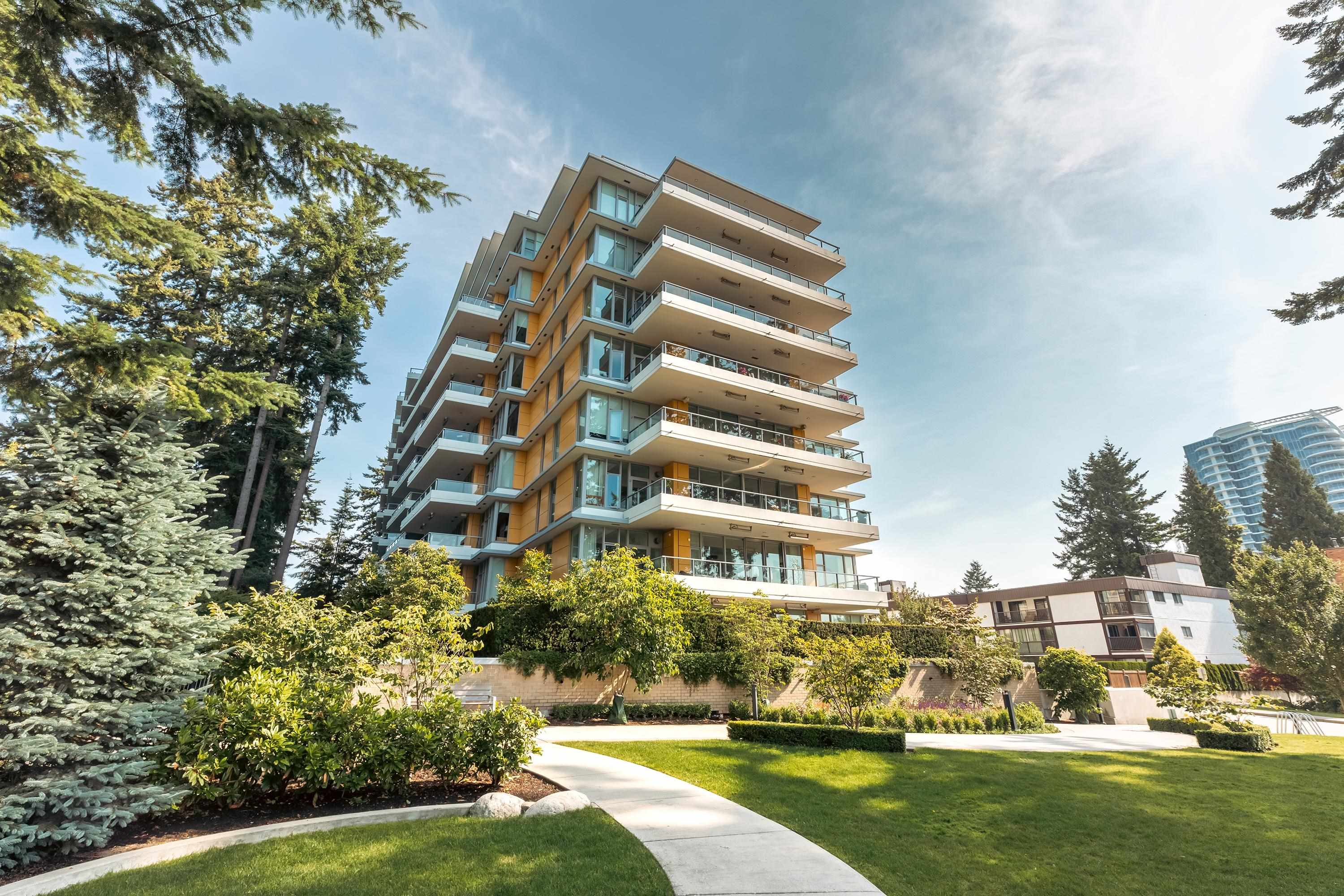 204 - 1501 VIDAL STREET, White Rock | Sold, R2814599 | Condos.ca