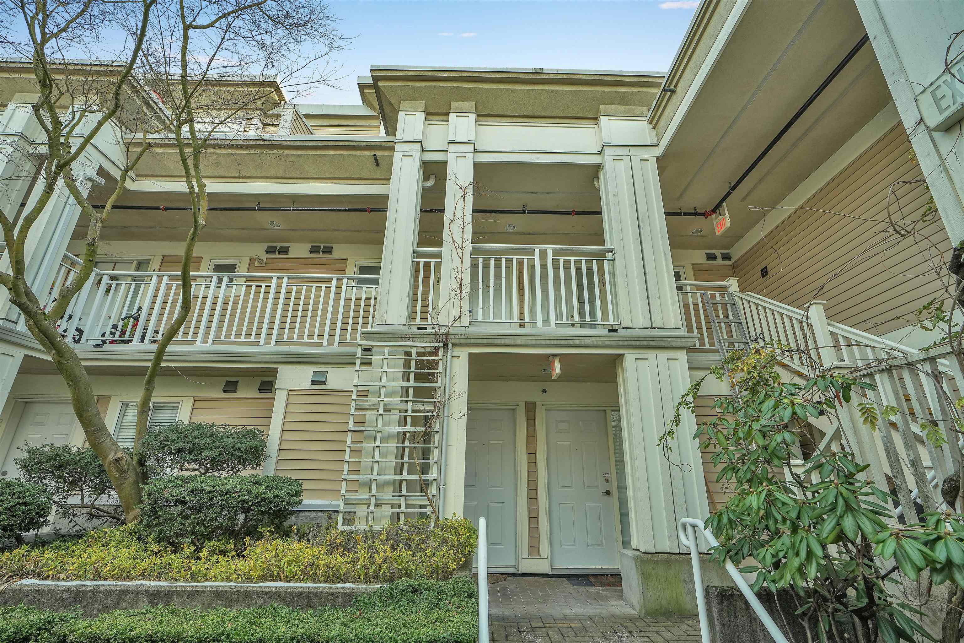 247 - 2565 W BROADWAY, Vancouver | For Sale @ $530,000 | Condos.ca