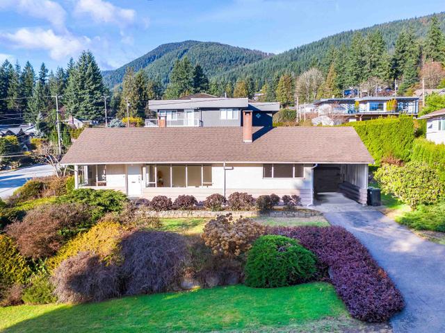 3726 Norwood Ave, North Vancouver, BC | Property.ca