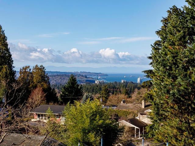245 W OSBORNE ROAD, North Vancouver | Sold, R2853541 | Property.ca