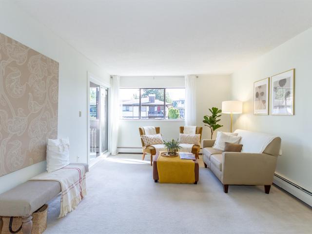 1561 Vidal St, White Rock, BC | Condos.ca