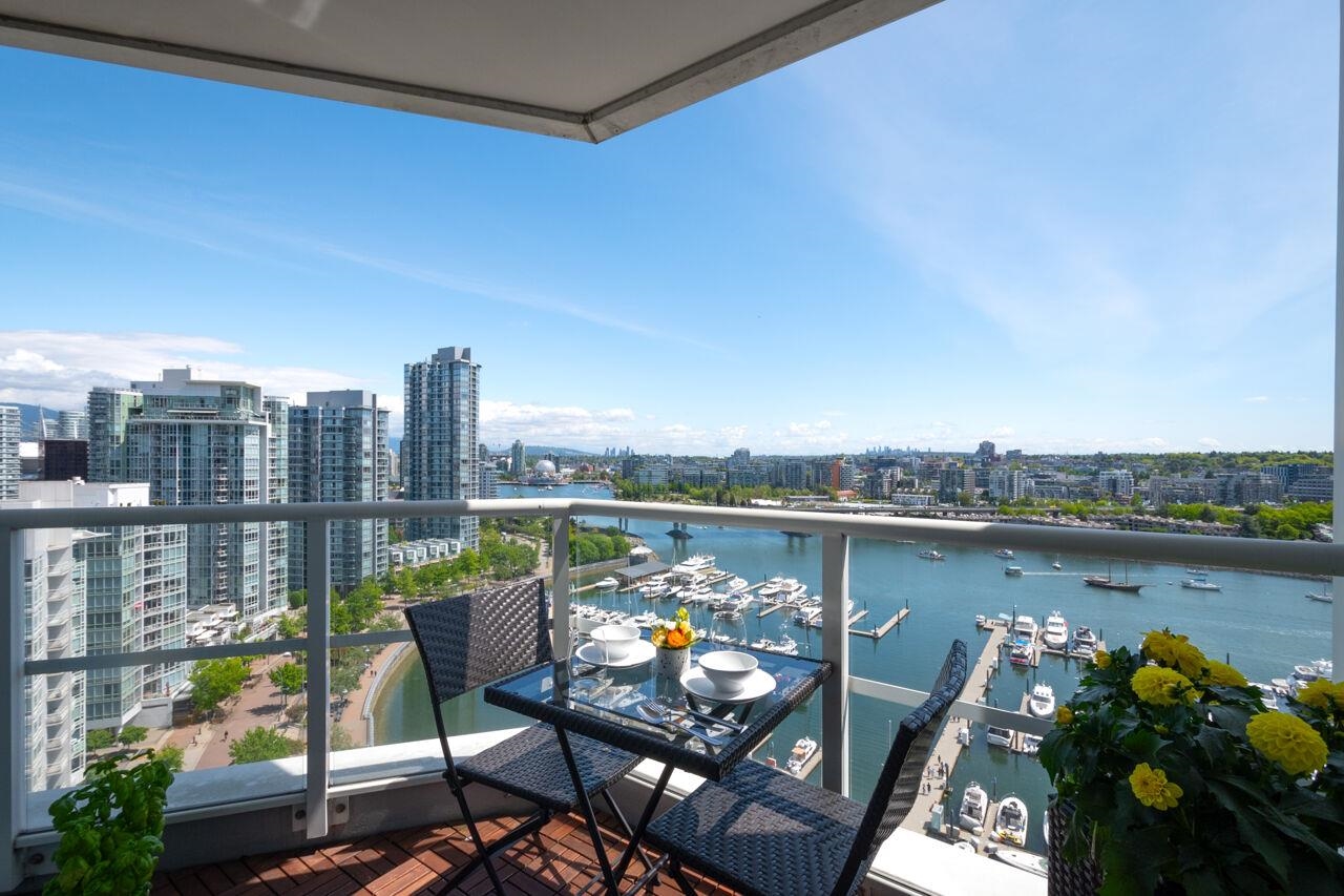 2105 - 1201 MARINASIDE CRESCENT, Vancouver | Terminated, R2884905 ...