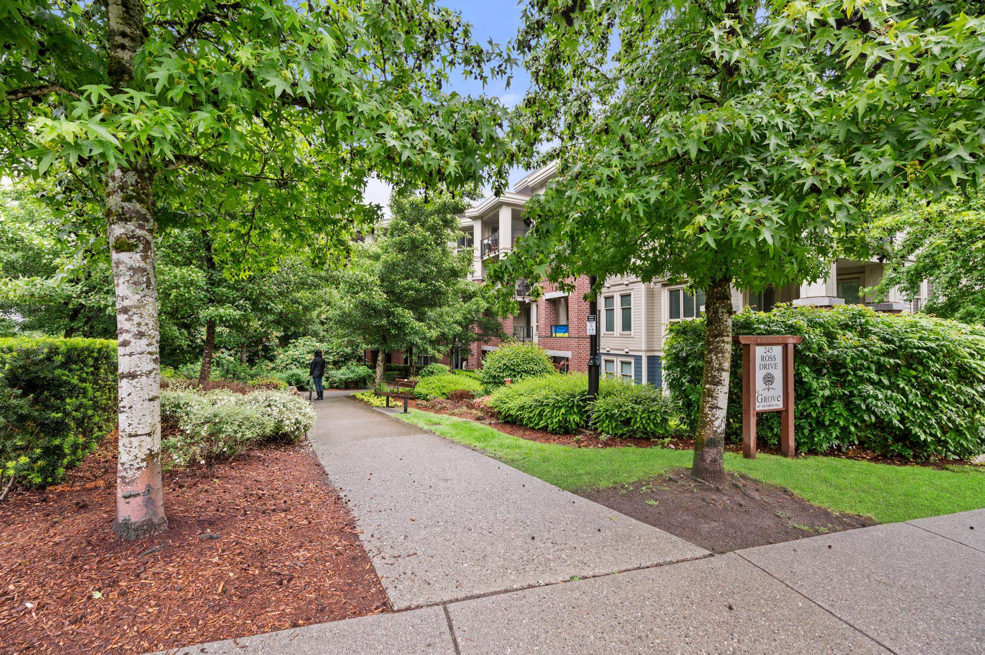 106 - 245 ROSS DRIVE, New Westminster | For Sale @ $679,900 | Condos.ca