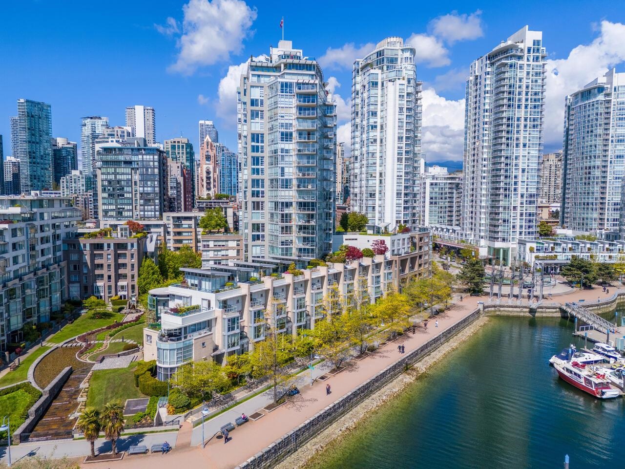321 - 1228 MARINASIDE CRESCENT, Vancouver | For Sale @ $2,338,000 ...